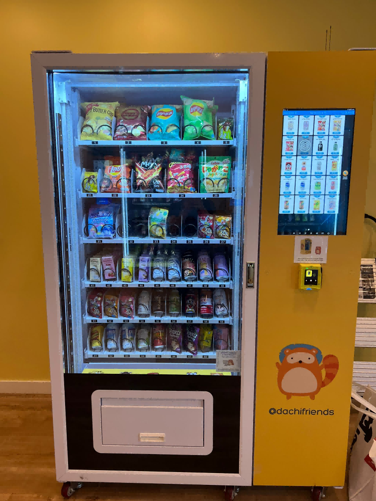 Micron Smart Fridge Vending Machine for dachi Snacks